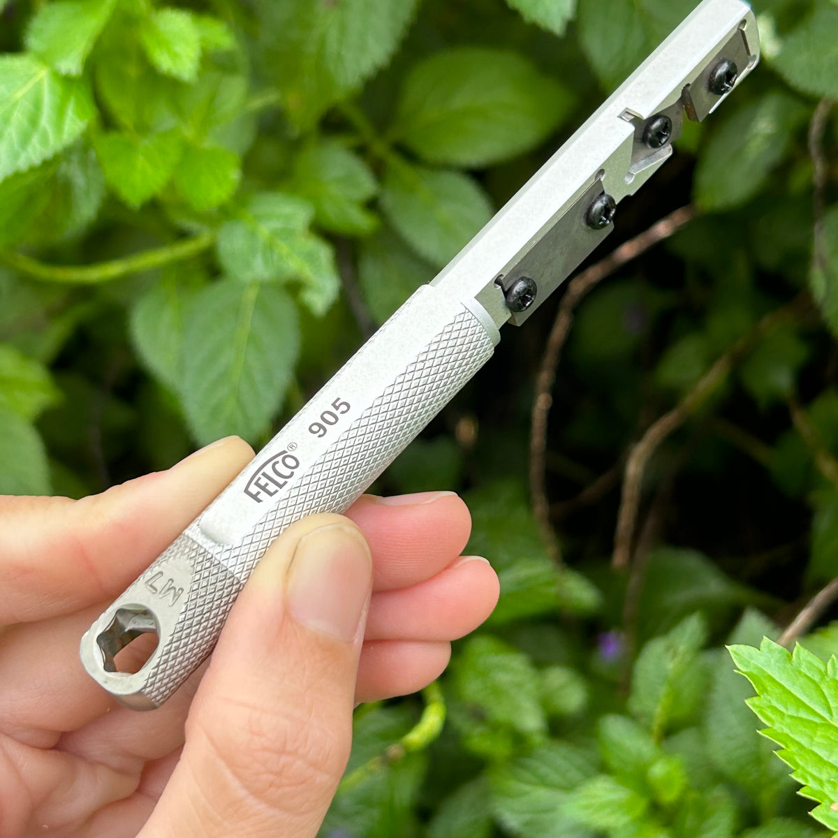 Felco 905 Sharpening/Maintenance Tool – Incredible Edible Landscapes