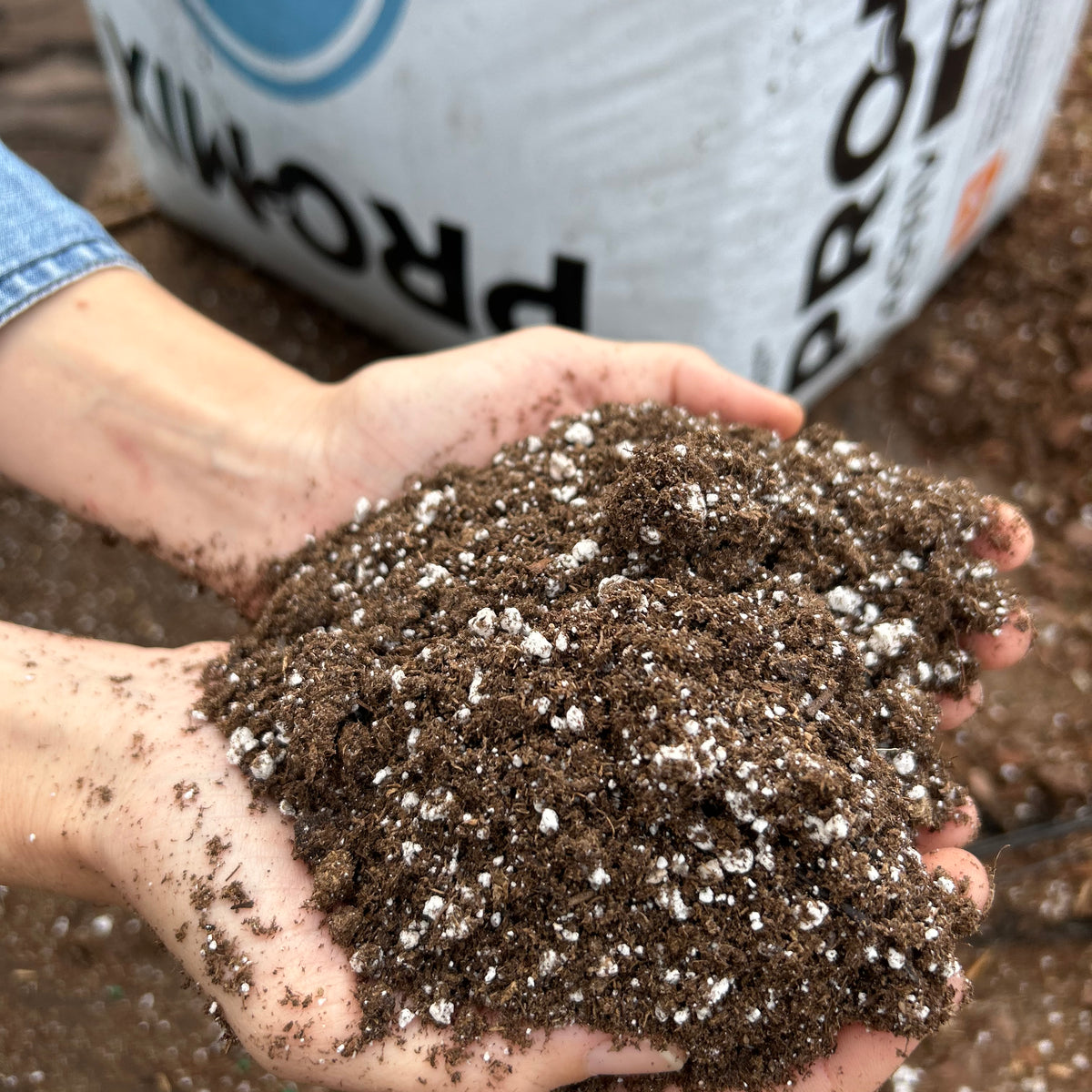 Pro Mix 3.8cf bale – Incredible Edible Landscapes